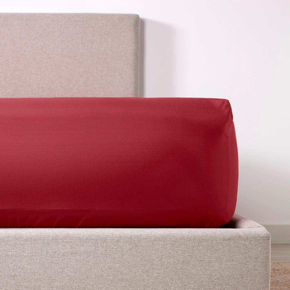 Deep Crimson Red Fitted Sheet – The Original PeachSkinSheets®